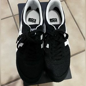 Onitsuka Tiger by Asics | Shoes | Onitsuka Tiger Traxy Trainer Sneakers ...